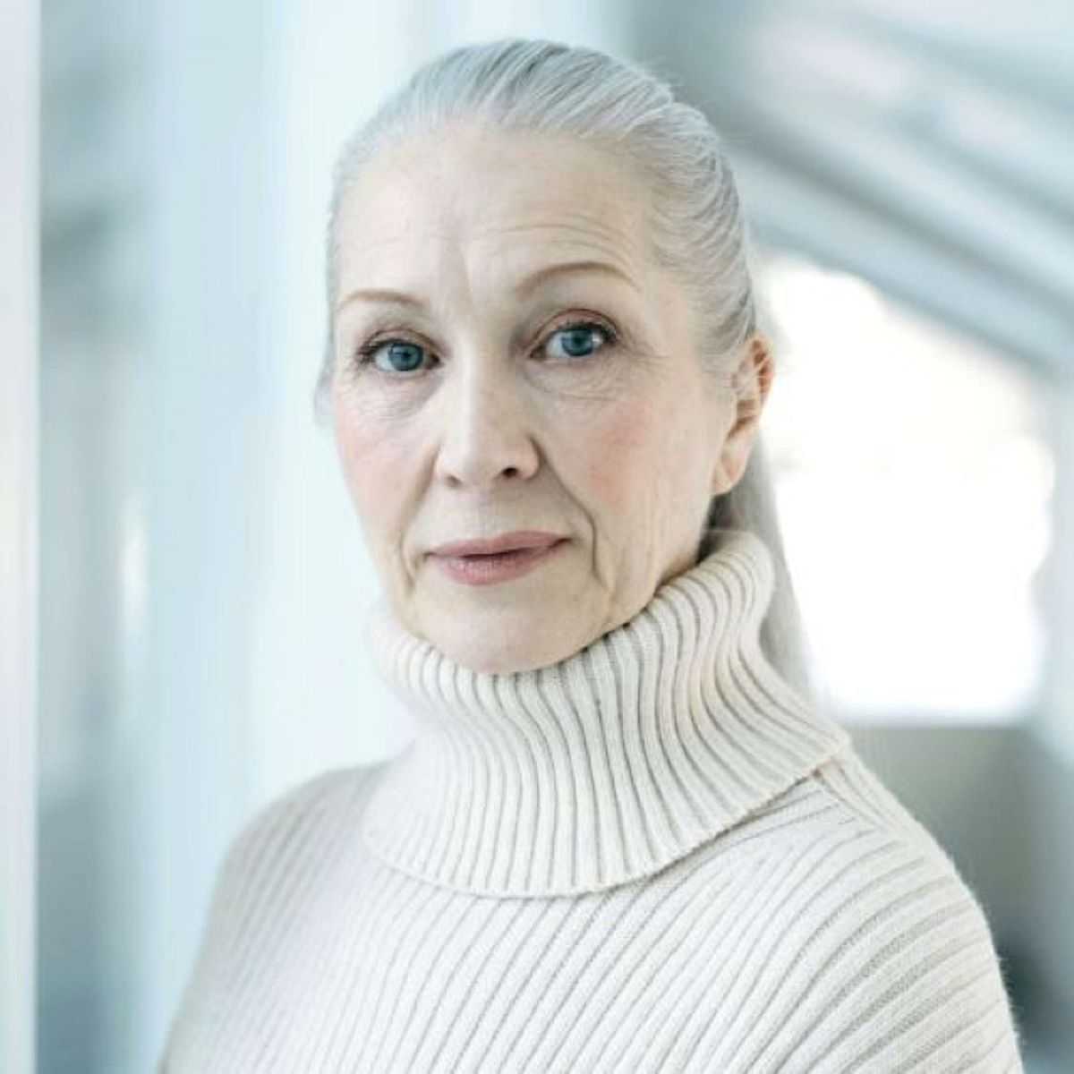 Facial Hair Growth After Menopause: Causes & Treatment Options Explained