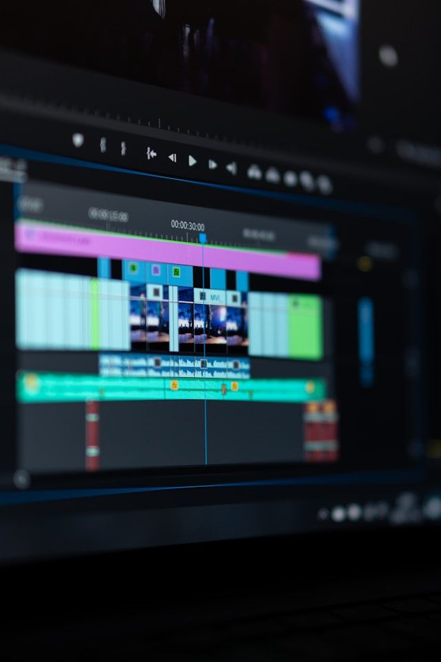 How to Become a Video Editor: Step-by-Step Guide